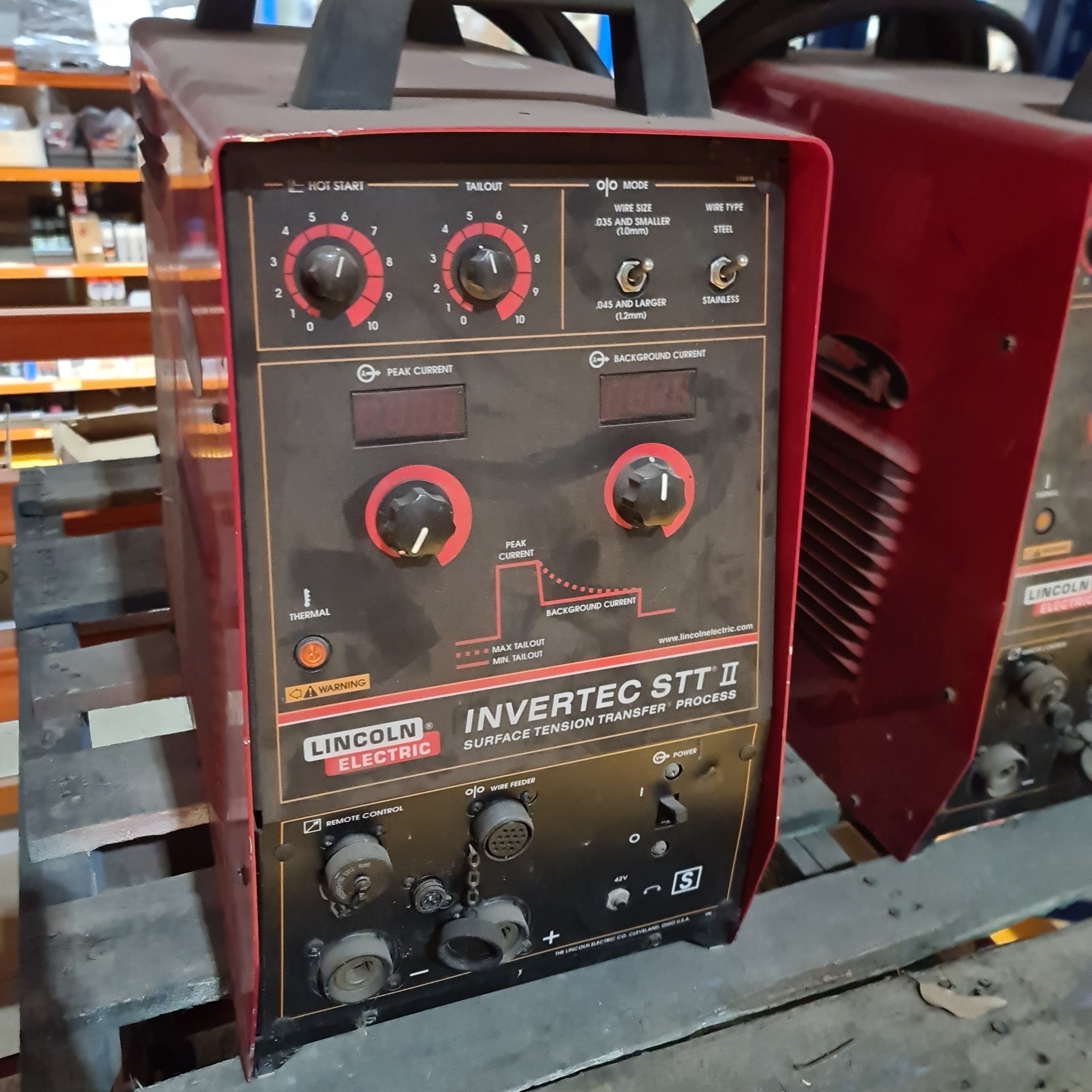 Welder Multiprocess STT – Clearance Tools