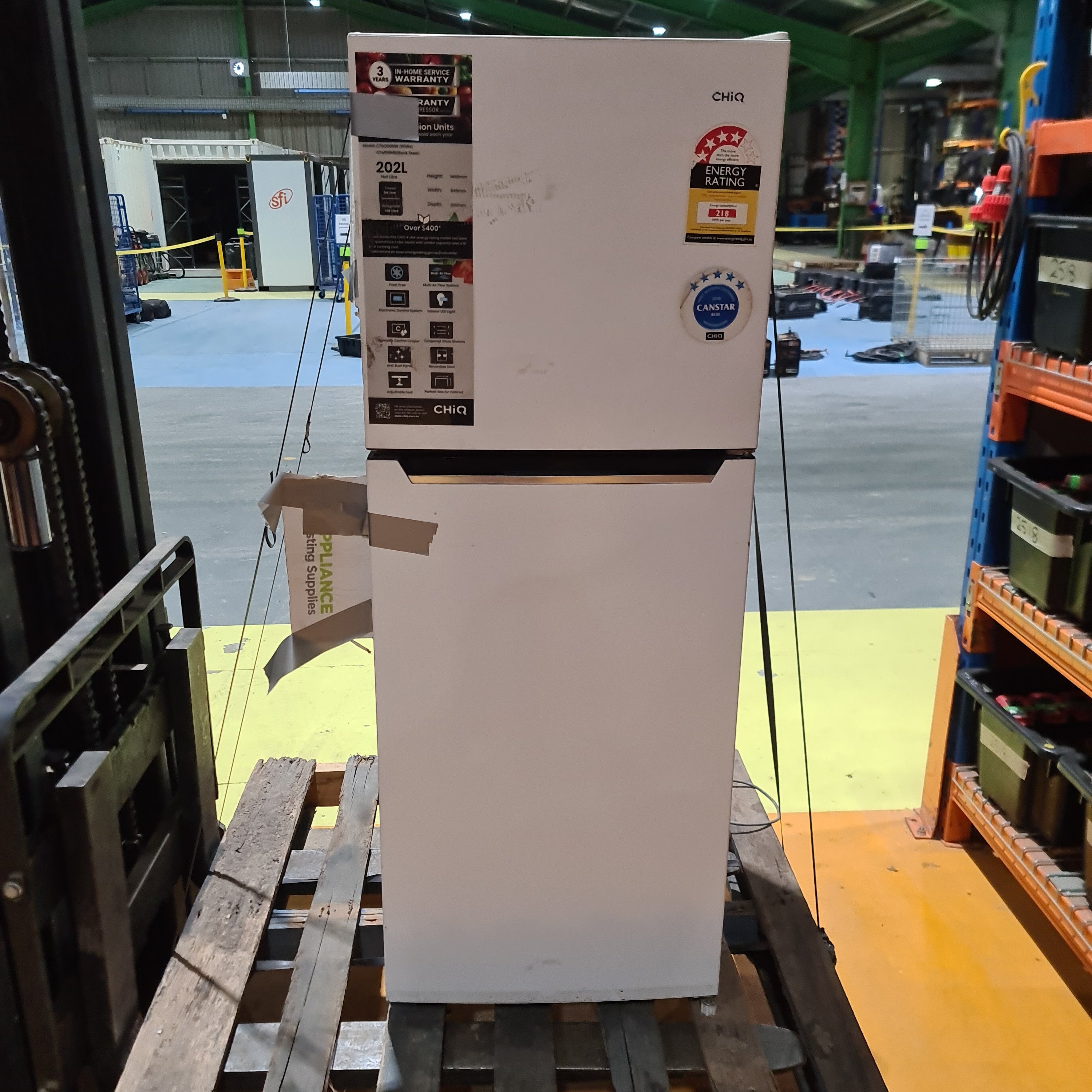 Fridge 220L – Clearance Tools